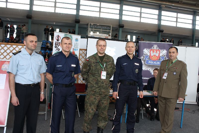 Grodzisk Wlkp. - Policjanci na targach pracy - Aktualności - Policja ... Grodzisk Wlkp. - Policjanci na targach pracy - Aktualności - Policja ...